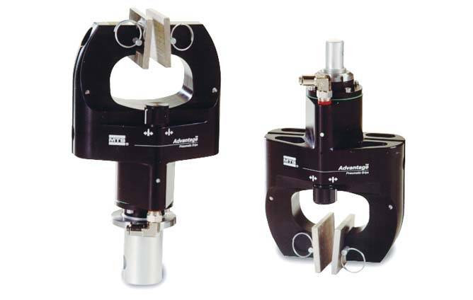 MTS Advantage 100/200 N et Mors pneumatiques 2 kN